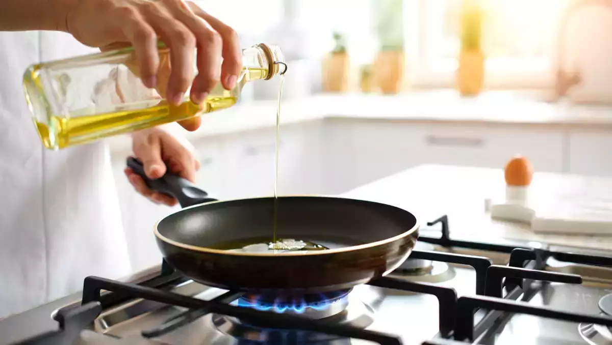 Not all oils are equal: this simple guide helps you pick the right one ...
