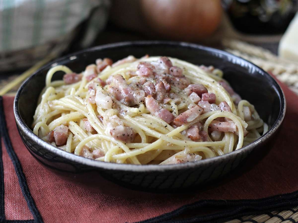 Pasta with bacon recipes - 9 recipes - Petitchef
