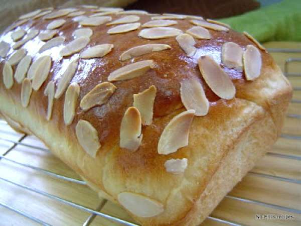 Meat filled bread rolls, Recipe Petitchef