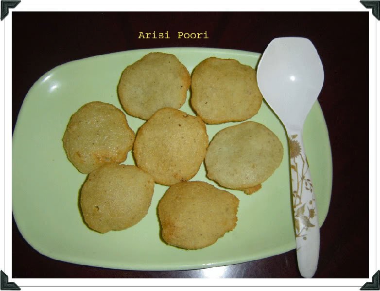 Arisi poori/ arisi vadai/ rice poori - Recipe Petitchef