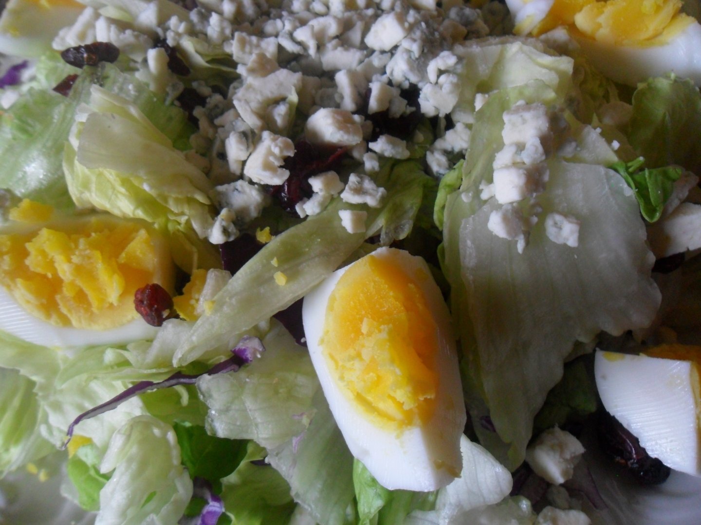 Bacon berry blue salad - Recipe Petitchef