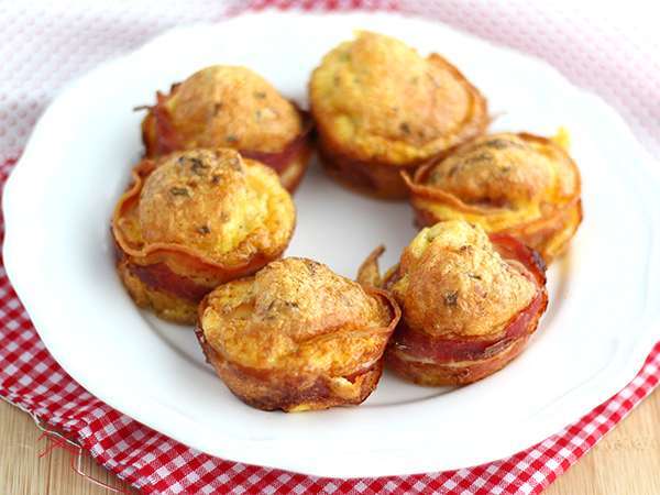 Bacon muffins - video recipe! - Recipe Petitchef