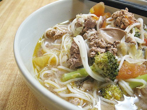 Chicken liver with vegetables noodle soup recipe