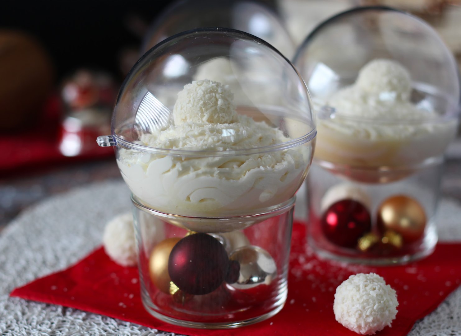 Coconut verrines recipe: raffaello-style snowball dessert