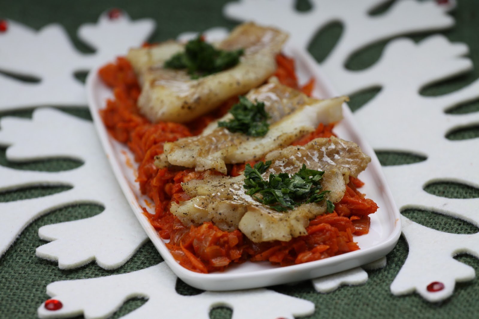 Cod in winter vegetables--a piece of polish christmas tradition ...