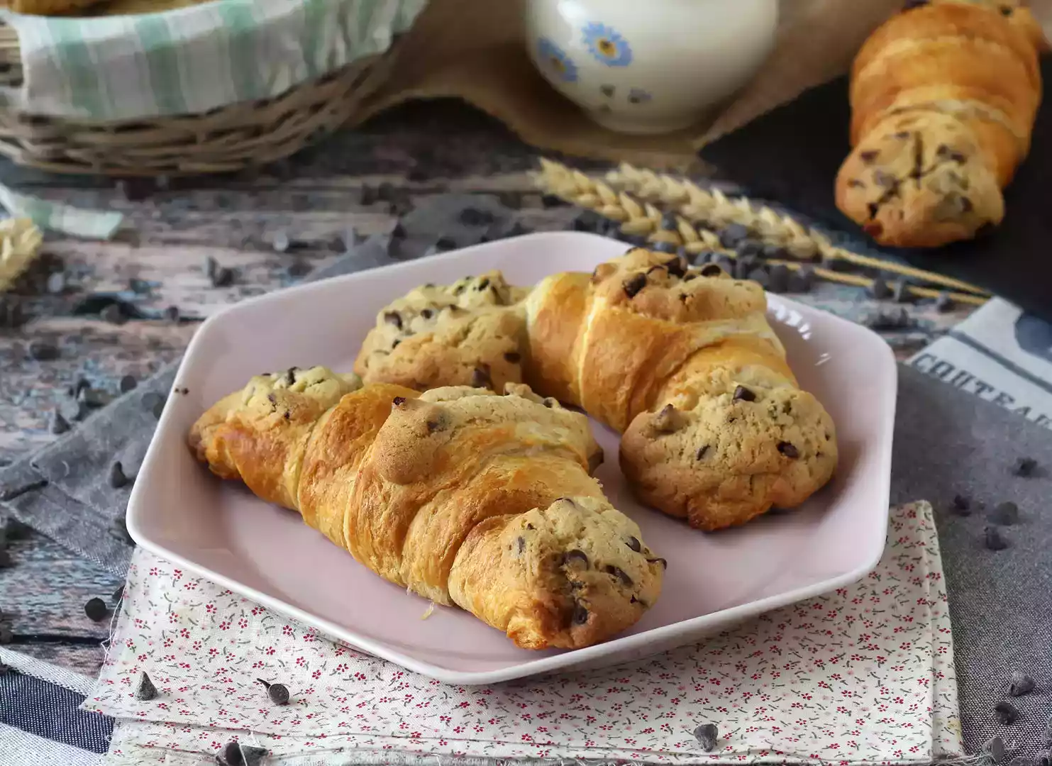 Easy crookies recipe: perfect cookie-croissant combo