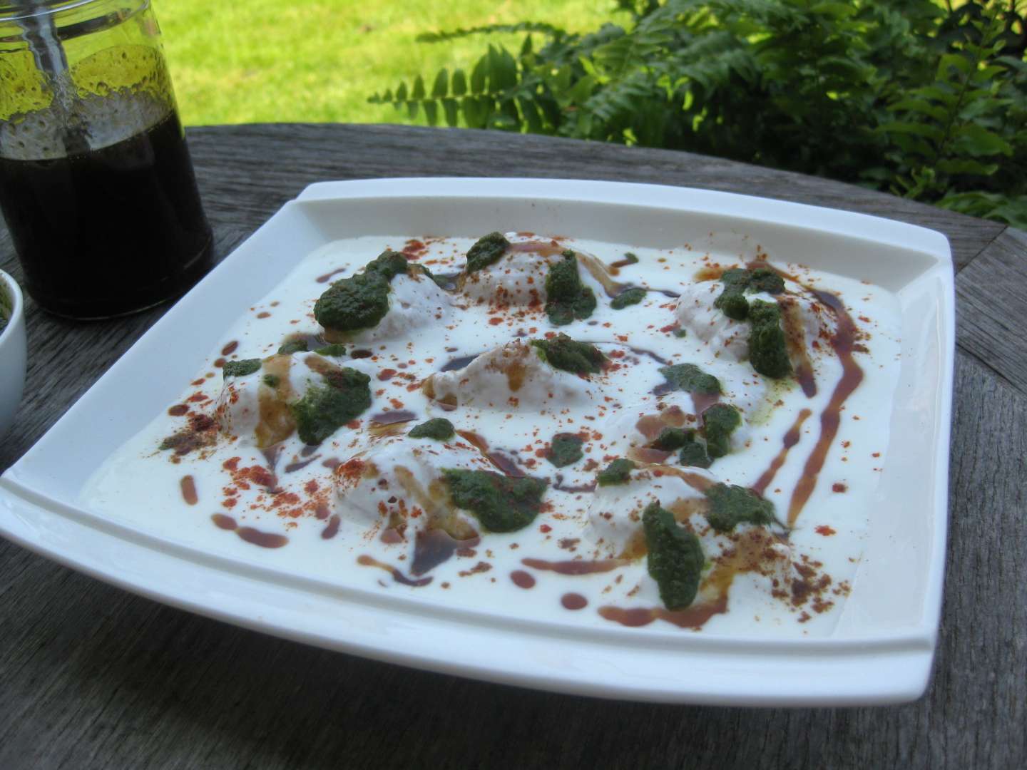 Dahi bhallay / lentil balls in yogurt - Recipe Petitchef