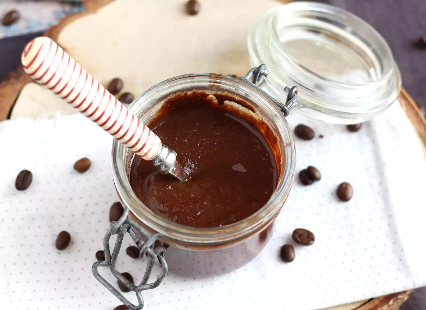 Chocolate coffee spread recipe with hazelnuts