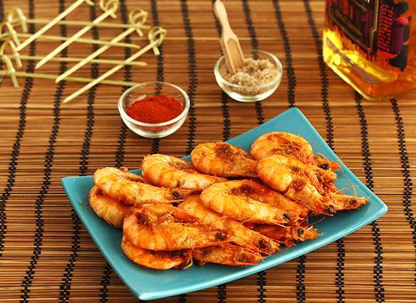 Flambéed shrimp with whiskey: detailed cooking recipe