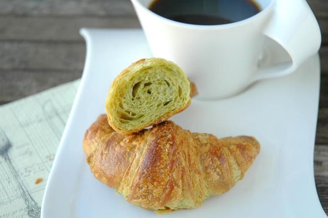 Green tea croissants... - Recipe Petitchef