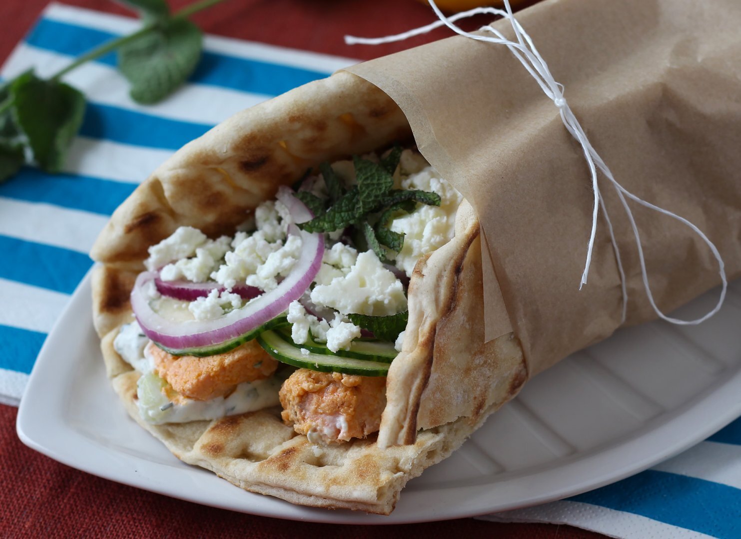 Gyros with salmon, the perfect greek fish sandwich for summer! - Recipe ...