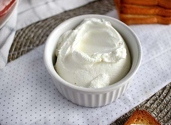 Recipe: homemade cream cheese with 2 ingredients