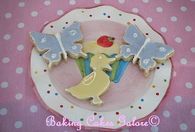Iced shortbread biscuits recipe - easy homemade treat