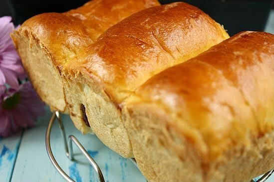 Japanese style red bean swirl bread recipe