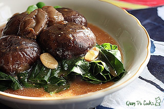 Kai lan recipe with stewed mushroom and mini abalone