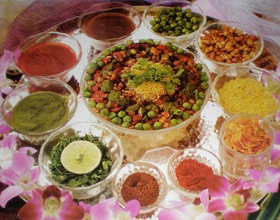 Nimki peas chaat - Recipe Petitchef