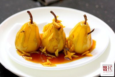 Saffron & cinnamon poached pears recipe: a tasty dessert