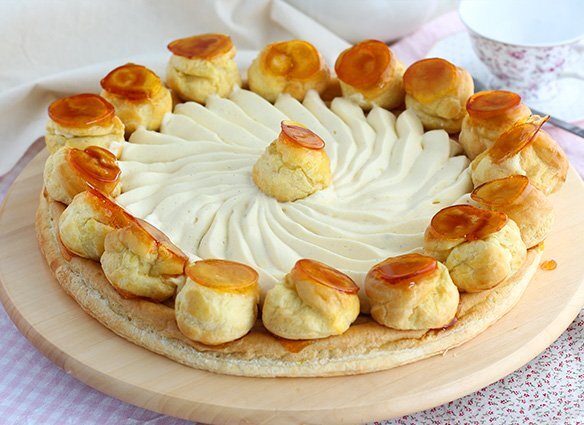 Saint honoré: step-by-step recipe with video guide