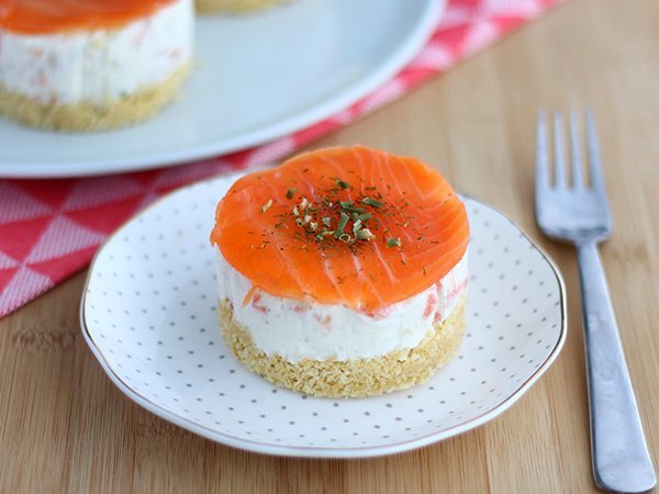 Salmon cheesecakes - video recipe ! - Recipe Petitchef