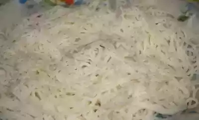 String hoppers recipe: sandhagai/idiyappam/rice noodles