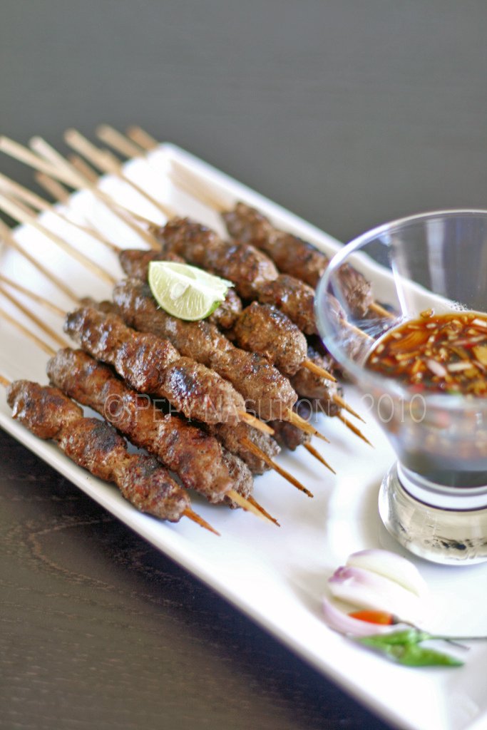 Sate pentul - indonesian minced beef sate