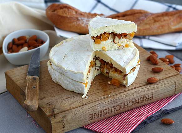 Stuffed brie with apricots and almonds recipe