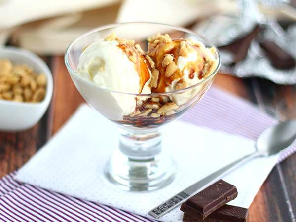 Sundae: a sweet american ice cream recipe