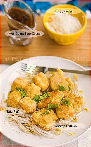 Tahu pong semarang - tofu puff and shrimp fritter with hot sweet and ...