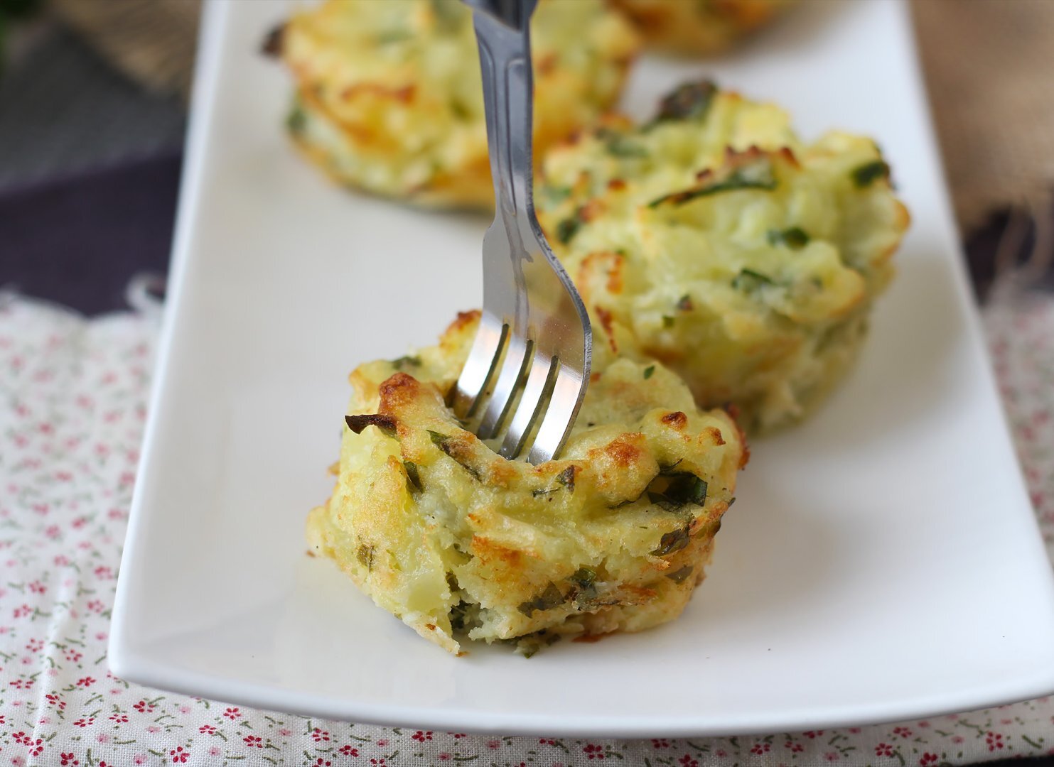 The perfect side-dish: mashed potato cups! - Recipe Petitchef