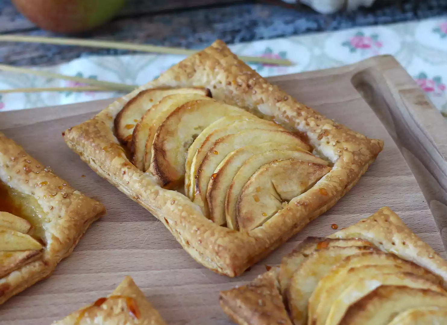 Thin apple pie recipe