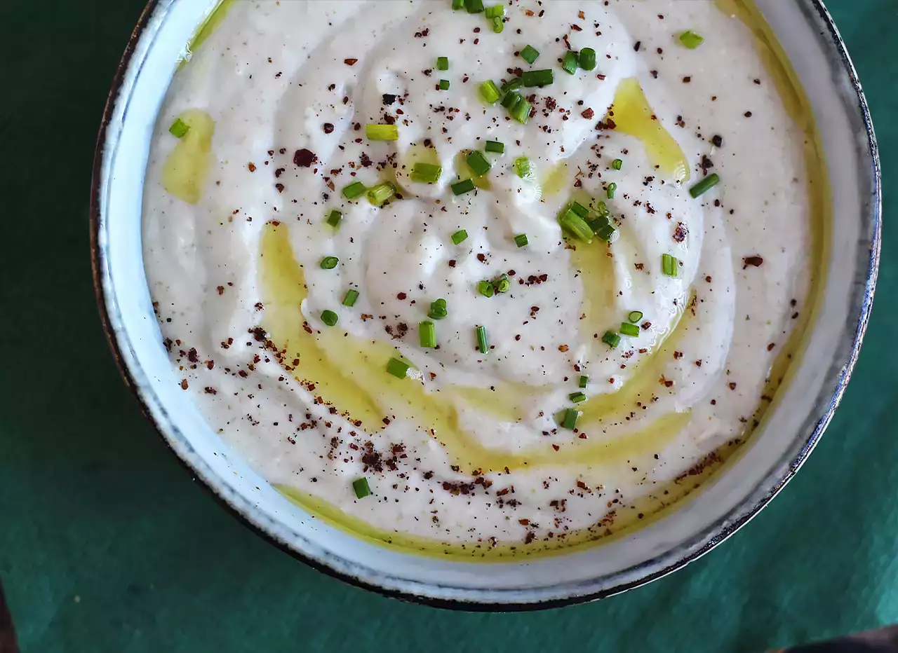 White bean hummus with coconut milk recipe